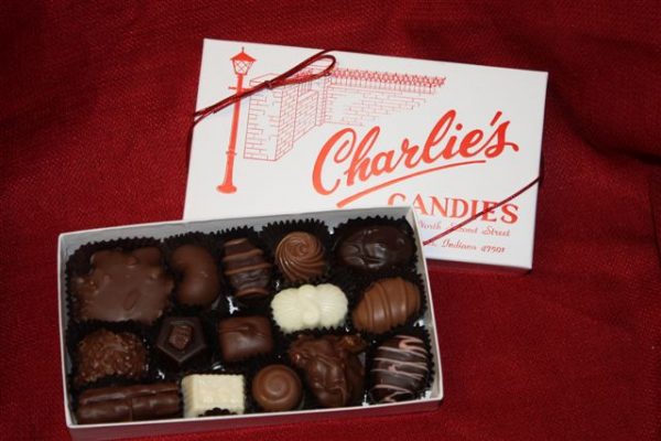 Charlie’s Gift Box – Charlies Candy